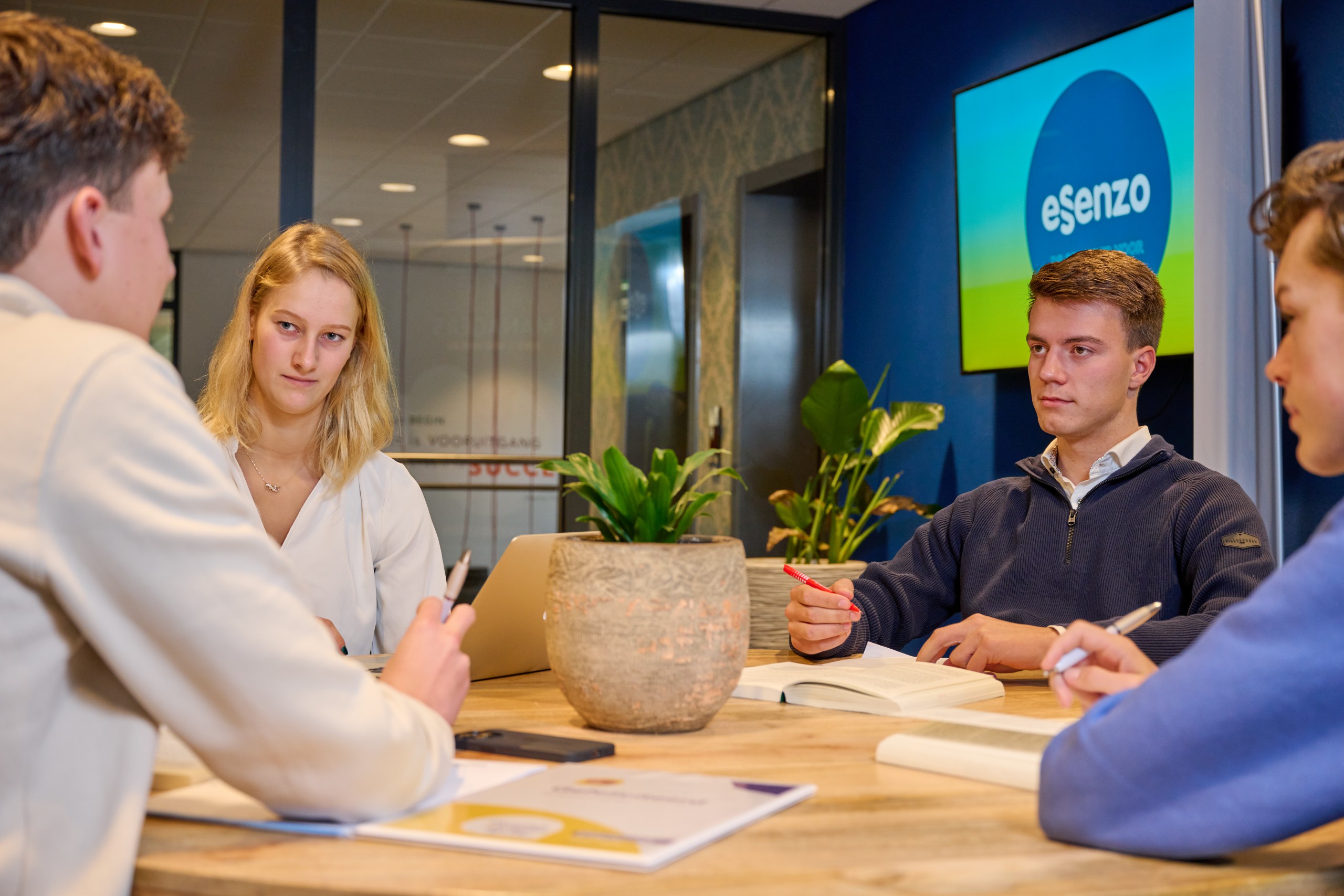 Tips om je voor te bereiden op je sollicitatiegesprek - Essenzo